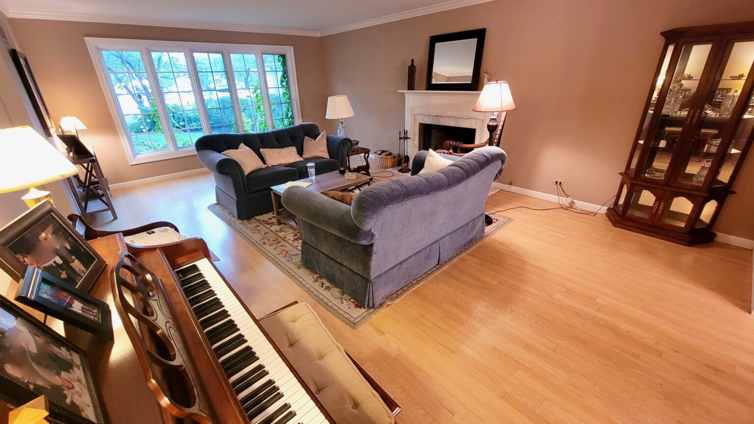 DIVINELY INSPIRED DESIGN - Decor Designs, Inc.