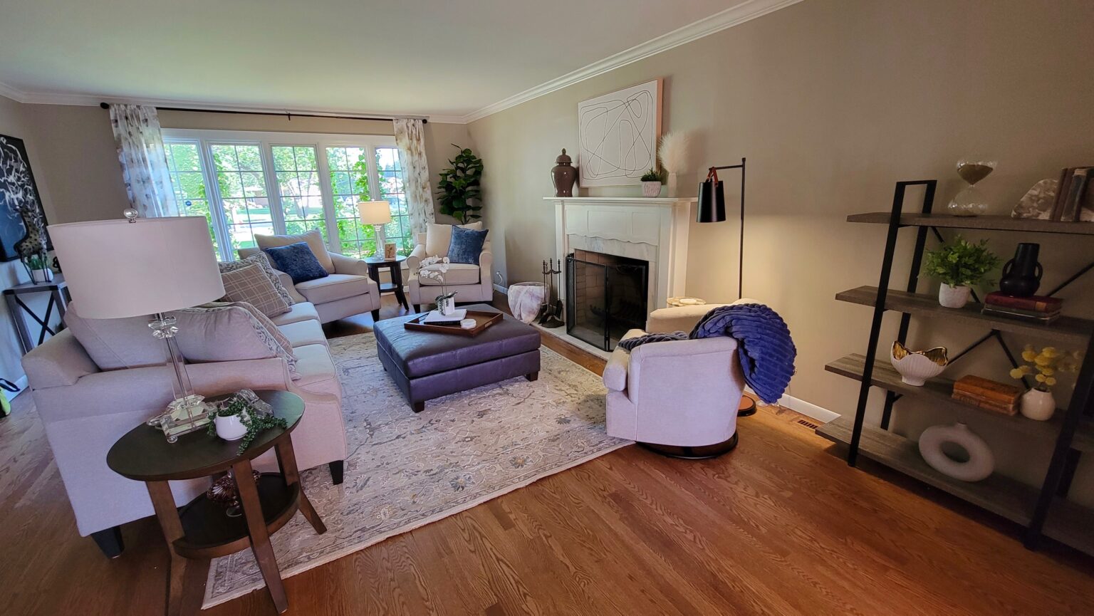 DIVINELY INSPIRED DESIGN - Decor Designs, Inc.